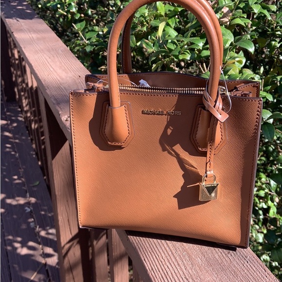 Michael Kors | Bags | New Mk Mercer Brown | Poshmark